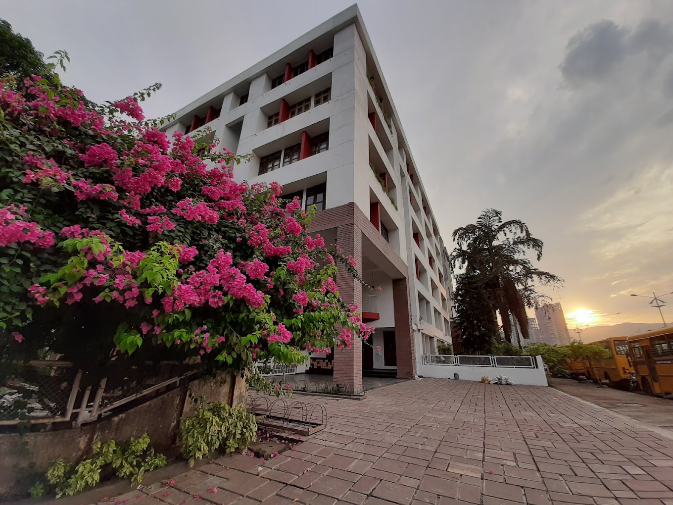 School Kharghar Navi Mumbai - Vishwajyot High School